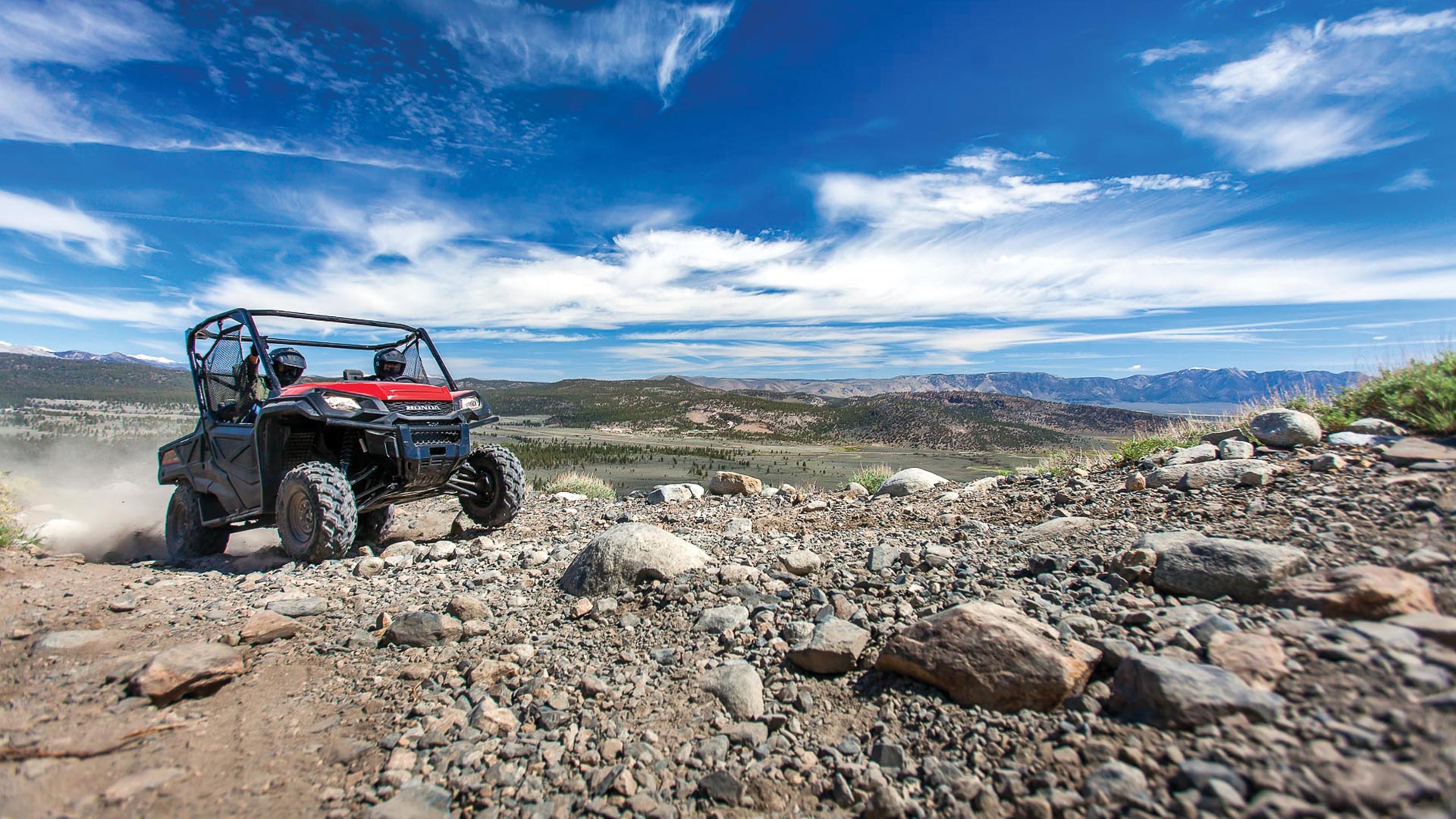 Pioneer 1000 EPS Outdoor Package > Honda ATV & Side-by-Side Canada